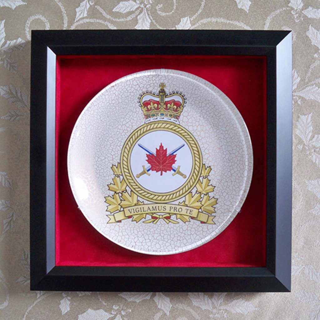 Canadian Forces Land Command – Glass Treasures By Bonnie Saunders